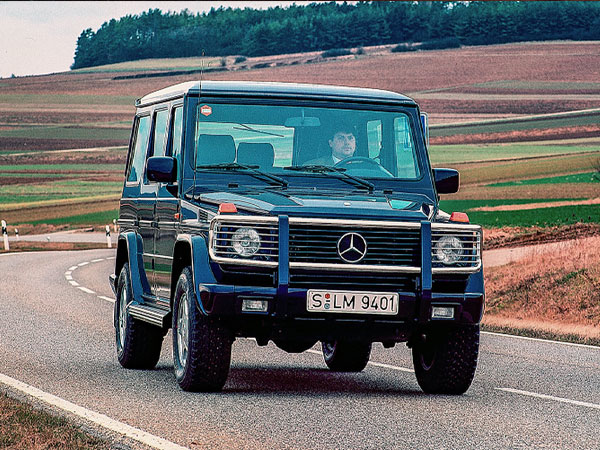 'Soi' chiếc Mercedes-Benz G-Class đầu tiên sở hữu khối động cơ V8