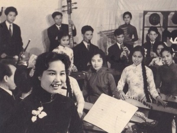 Nữ ca sĩ đầu tiên được phong NSND: Từng hát trước Bác Hồ, tuổi 82 sống ...