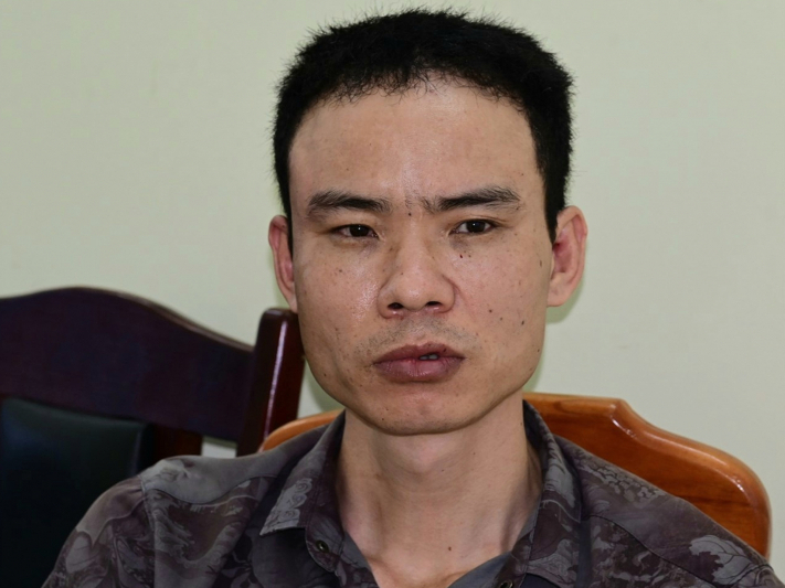 Kẻ 'ngáo đá' đến Công an phường khai nhận dùng ma túy có 3 khẩu súng và ...