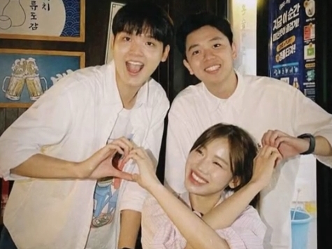 Căng: Phi công Hà Còi phản pháo về tin đồn đời tư