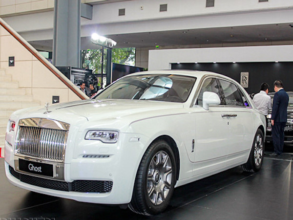 Người mua xe Rolls-Royce tại Việt Nam, họ là ai?