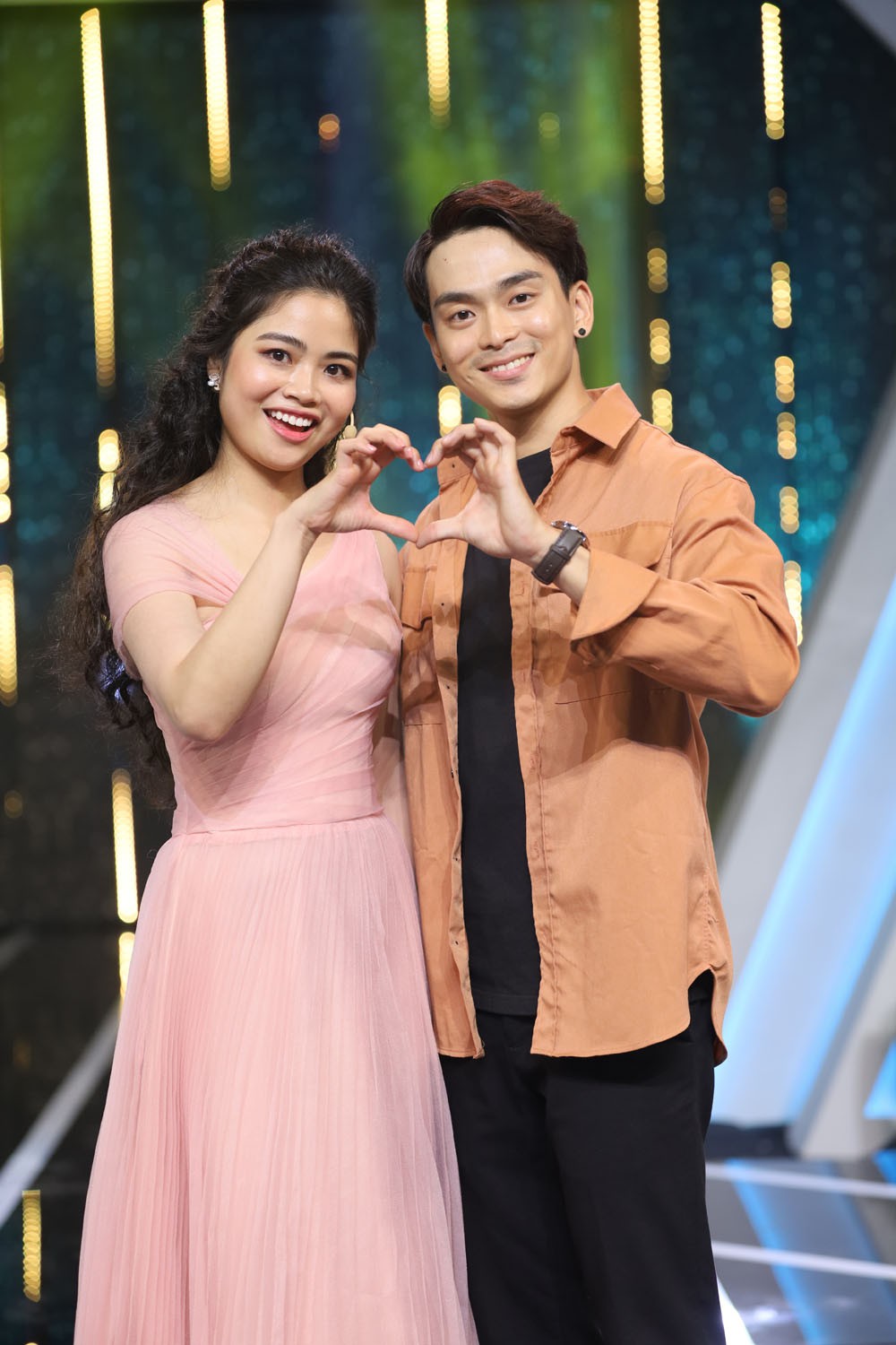 Người ấy là ai?': Nữ chính 'lên nhầm kiệu hoa được chồng như ý' khiến khán giả vỡ òa