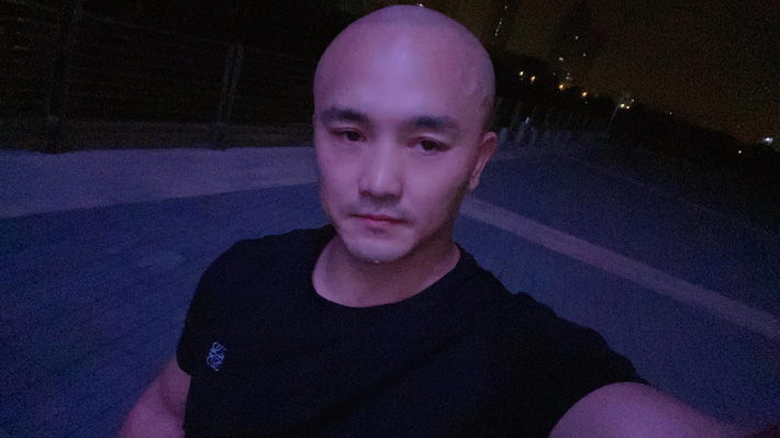 Yi Long tuyên bố giải nghệ trong nước mắt, nhưng hiện thực đằng sau mới ...