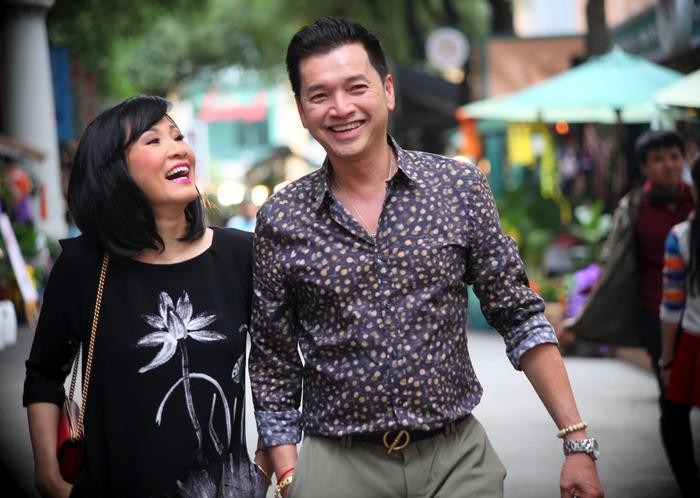 Chia tay sau hơn 2 thập kỉ gắn bó, mối quan hệ Quang Minh - Hồng Đào ra sao