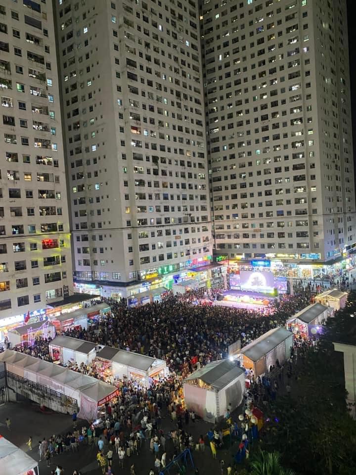 Dân mạng choáng với quy mô tổ chức Tết Trung thu của cư dân Linh Đàm, ngỡ như biển người 'đi đu ...